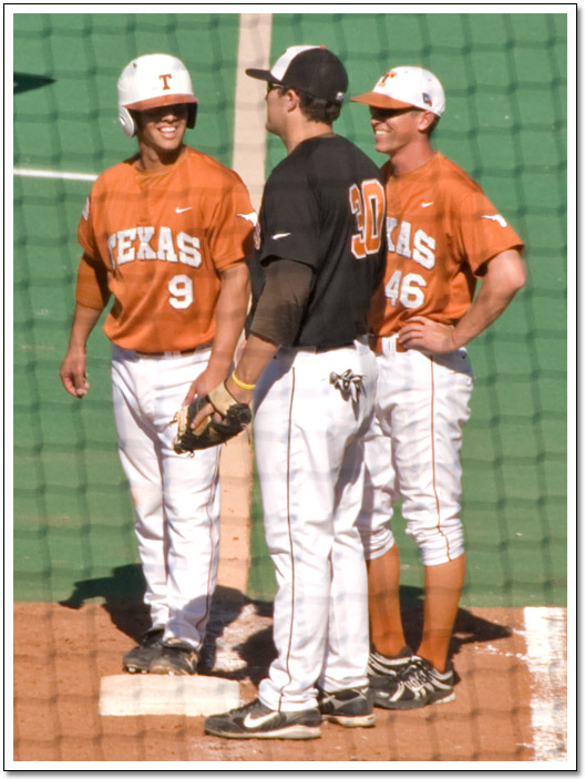 Joanna's Longhorn Baseball Page: April 2008 Archives
